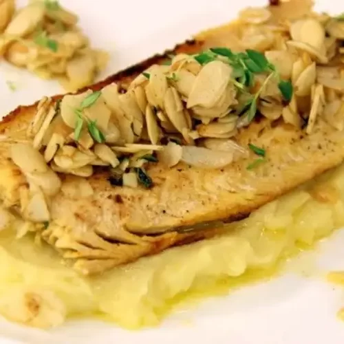 Receita de Truta ao Molho de Amêndoas - Receitas Brasileiras